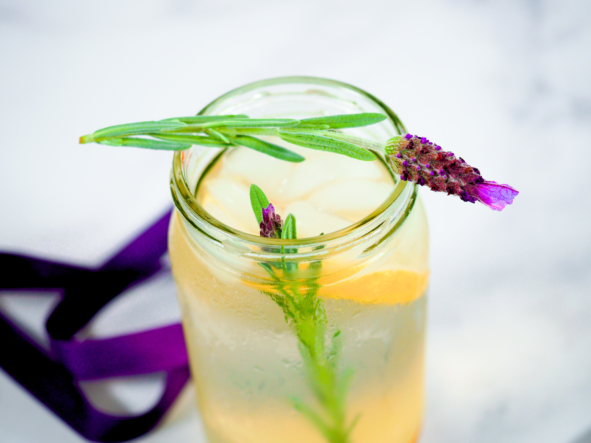 Refreshing Lavender Lemonade Recipe - Wow, It's Veggie?!