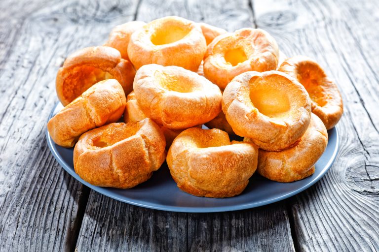 Easy Vegan Yorkshire Pudding - Wow, It's Veggie?!
